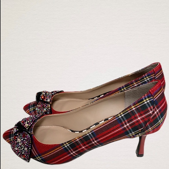 Betsey Johnson | Shoes | Betsy Johnson Lexi Brand New Plaid Pumps Size ...
